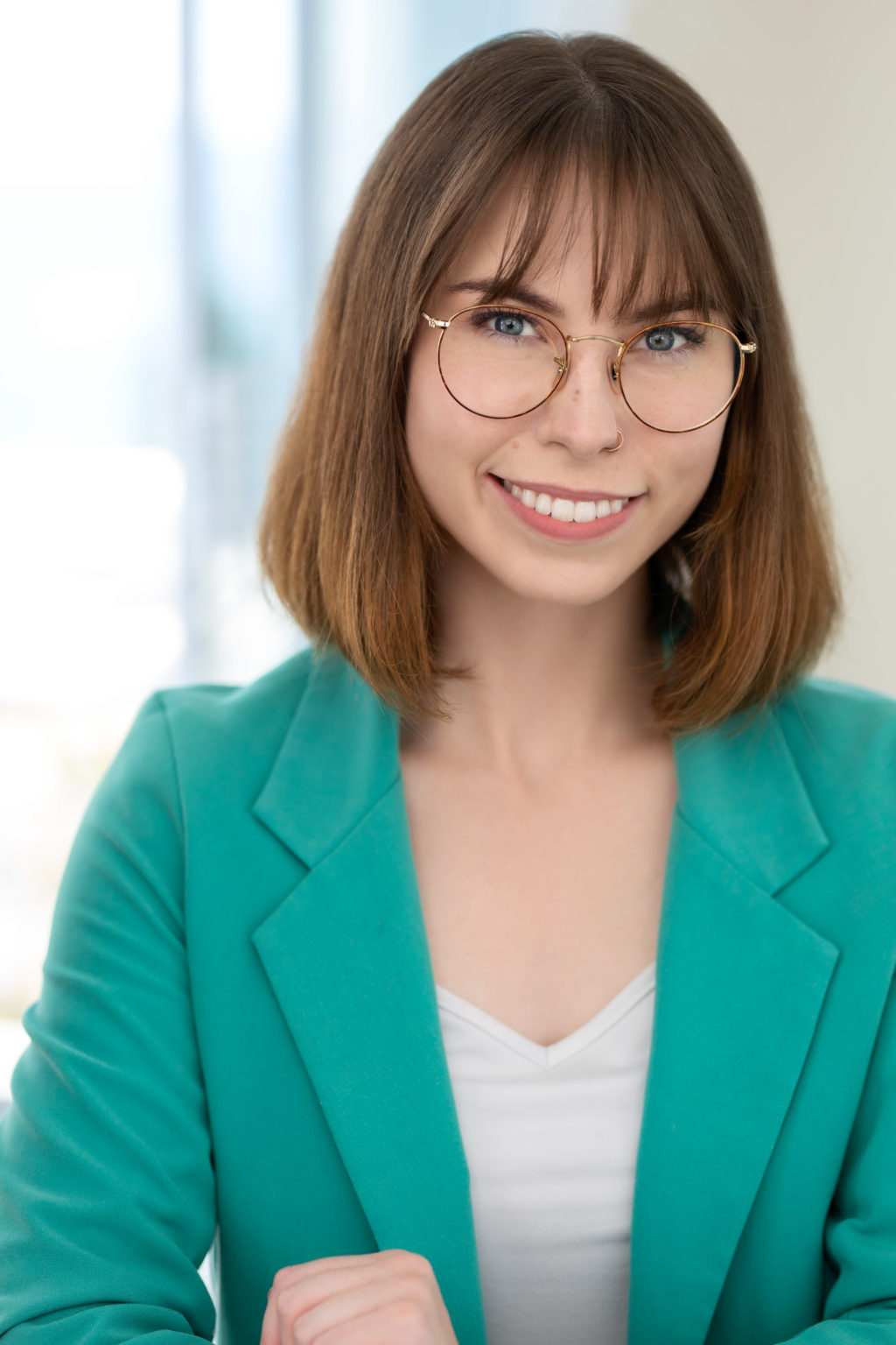 TAYLOR PFEIFER - Pacific Fairytales